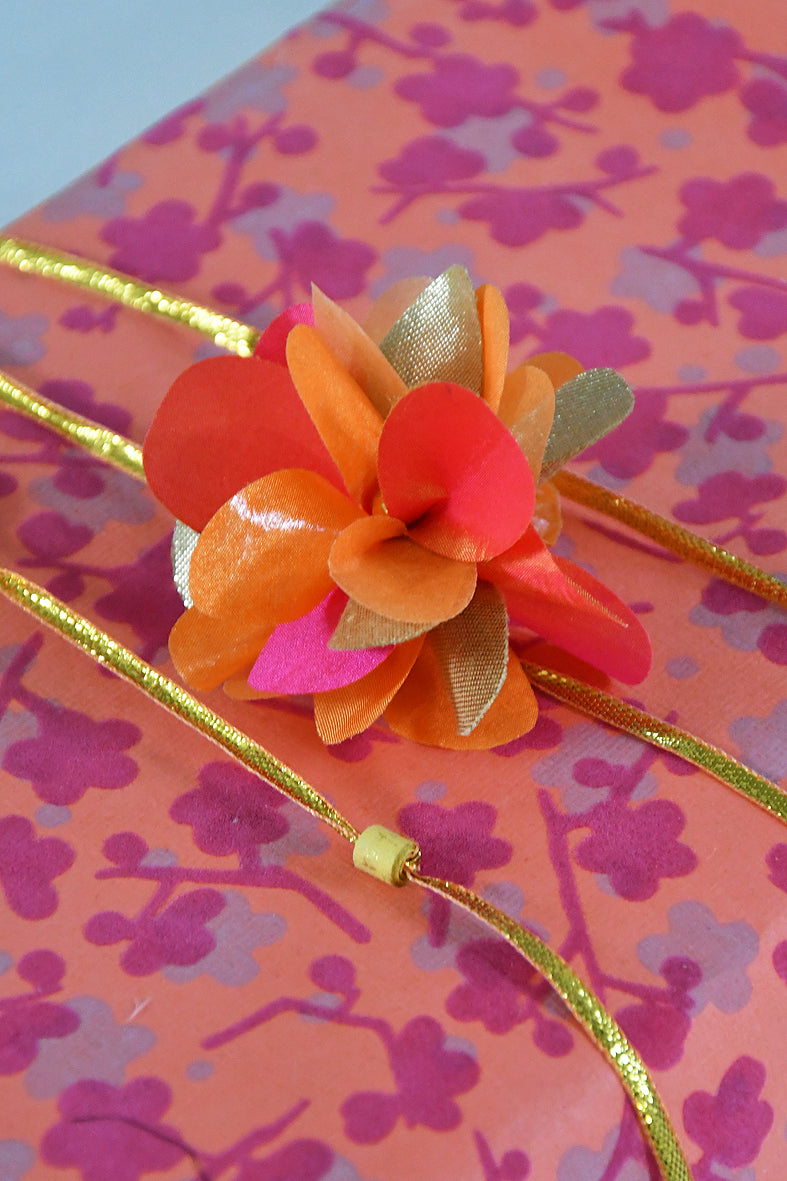 Buy Ornament Paper Flower String Gift Wrapping Topper Online – Rickshaw ...
